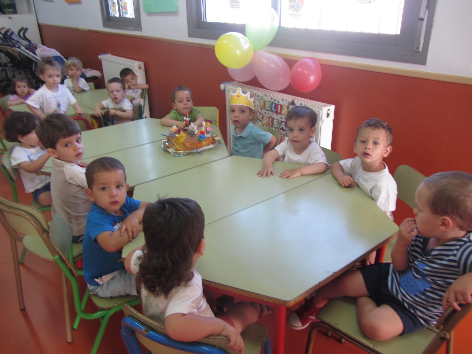 Escuela Municipal Infantil de Cájar: CUMPLEAÑOS DE CARLOS