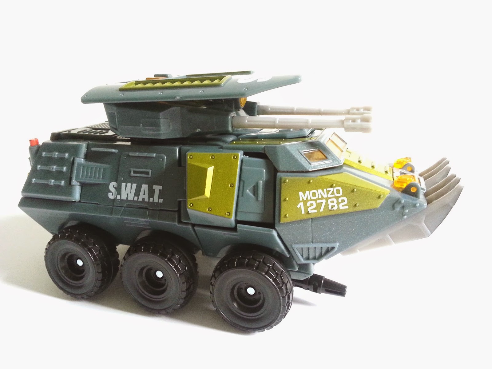 The man who stares at toys: Toy Review: Transformers Onslaught (Ultra ...