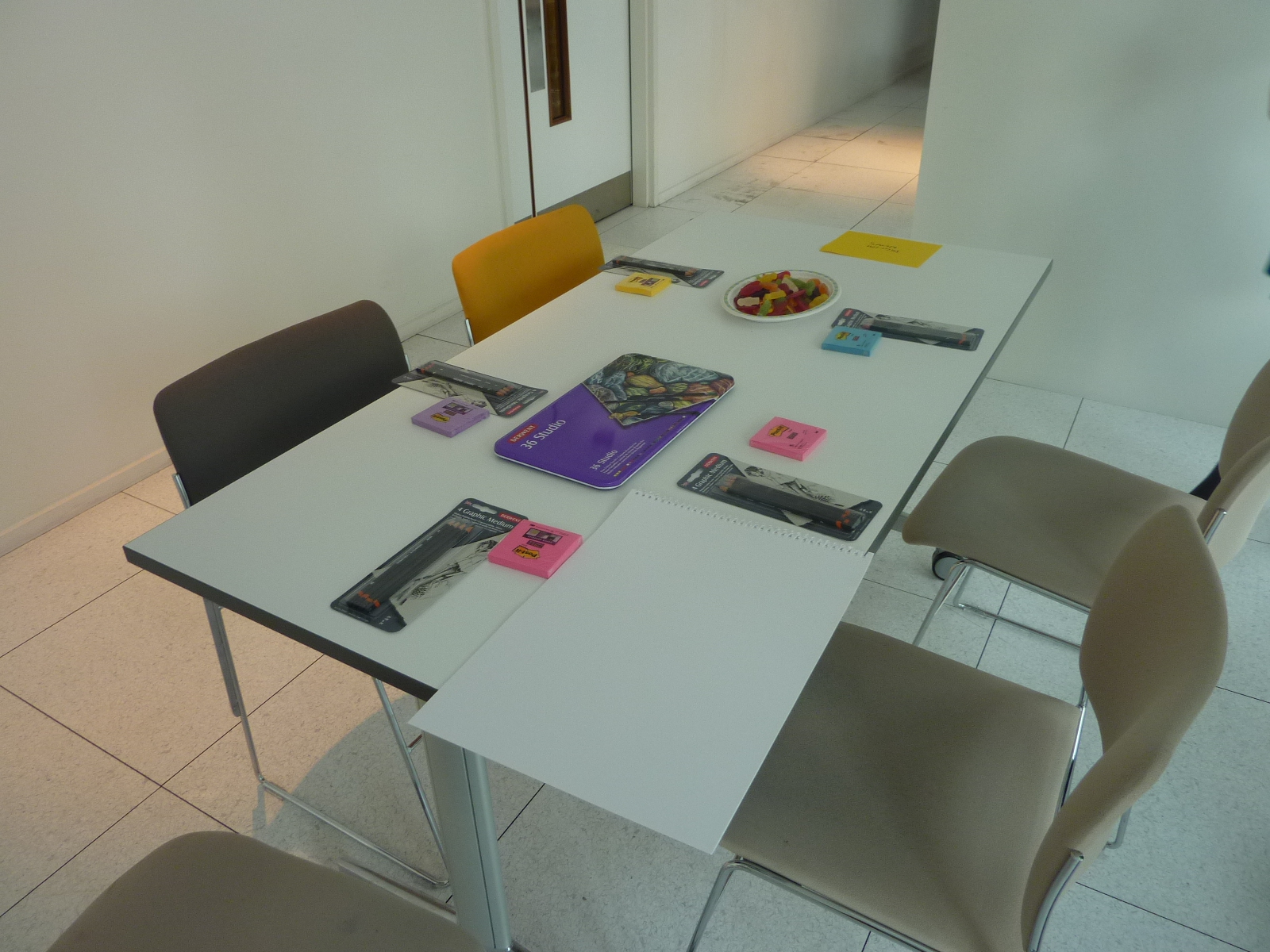 Sonia Angus: November 2011