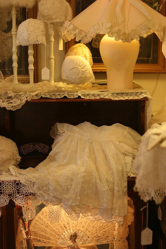 Rosemary Cathcart Antique Lace and Vintage Fashion: Sheelin Antique ...