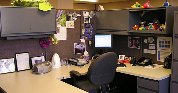 5 Cubicle Organization Hacks to Increase Productivity