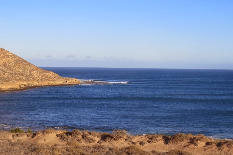 Rodger & Mel's Outback Trip: Mon 7 Oct 2013 - Surfing at Red Bluff