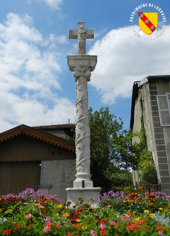 PATRIMOINE DE LORRAINE: CHATENOIS (88) - Croix-calvaire (1746)
