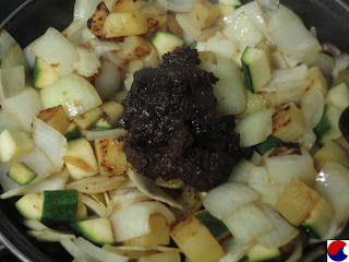 Comiéndome Corea: Jjajangbap (짜장밥) o jajangbap (자장밥).