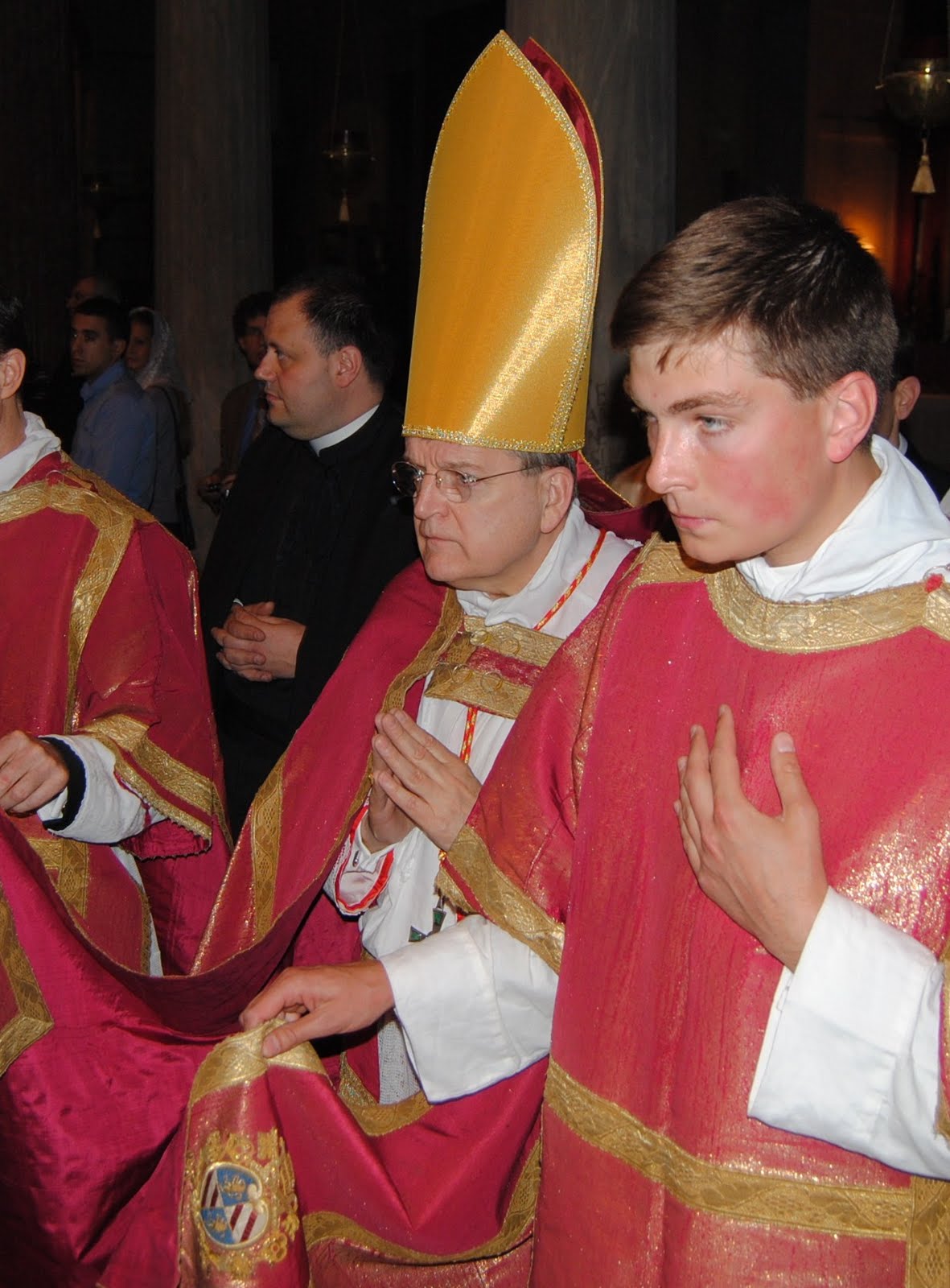 Orbis Catholicus Secundus: Cardinal Burke Sings Pontifical Lenten ...