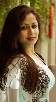 Bangladeshi Model Faria | Walls Buzz