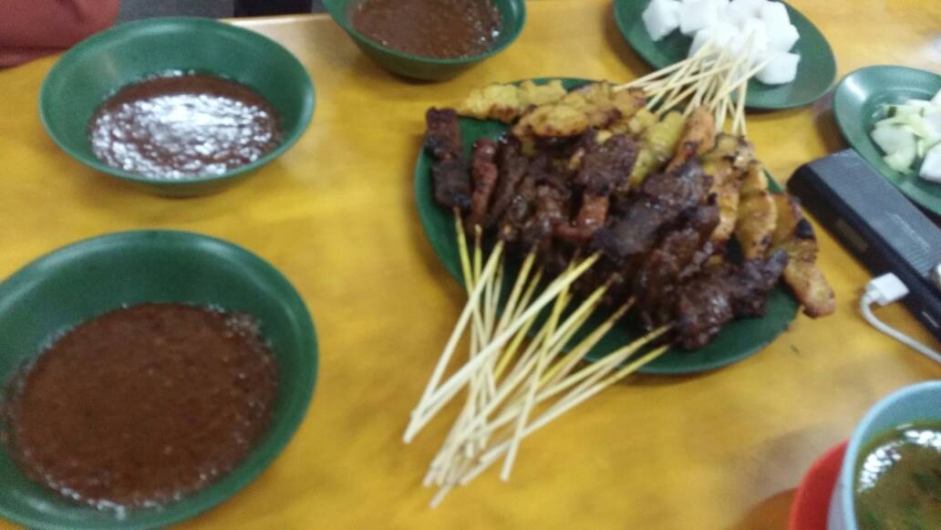 SAJE SUKA-SUKA: Ke Ipoh moh kita edisi ke 2 - Acara makan-makan pula