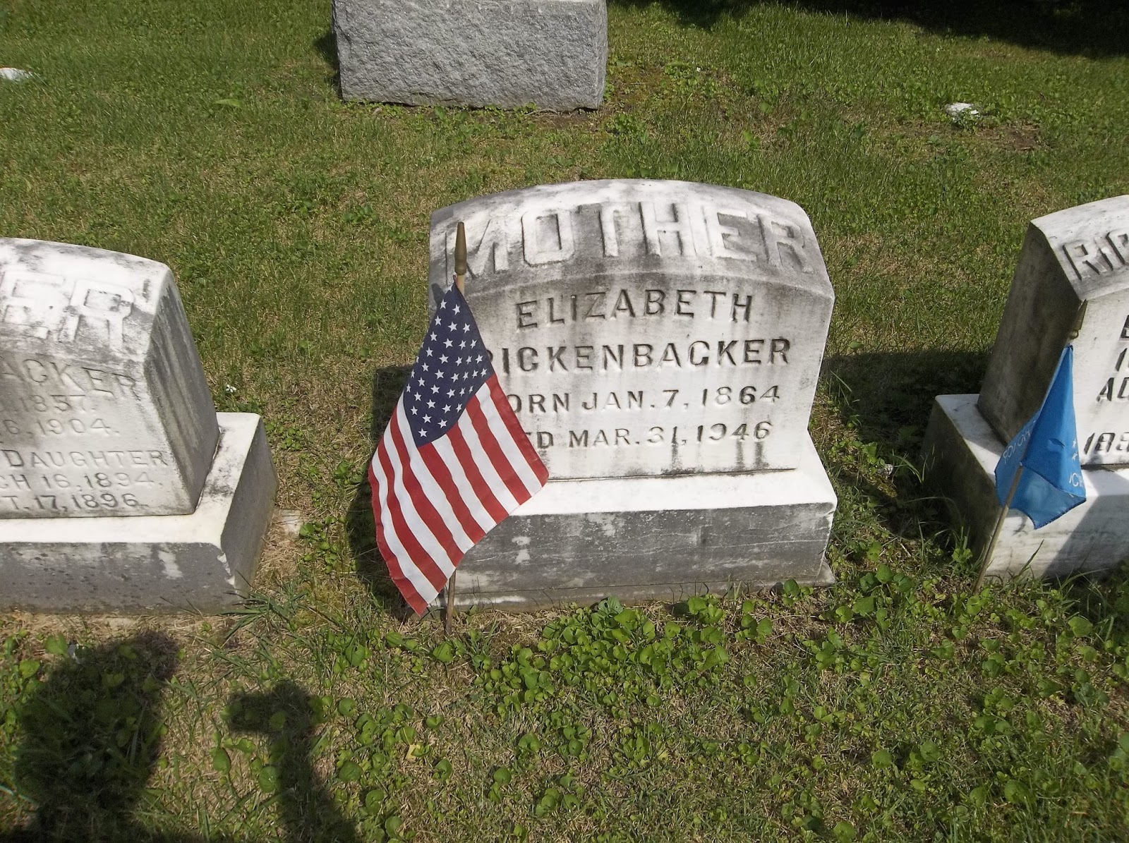 Travels of a Hobgoblin Taphophile: Eddie Rickenbacker - Green Lawn Cemetery
