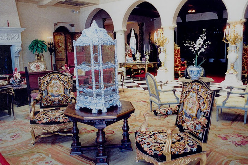 loveisspeed.......: The House in film 'Great Expectations' ...as Ca' d ...