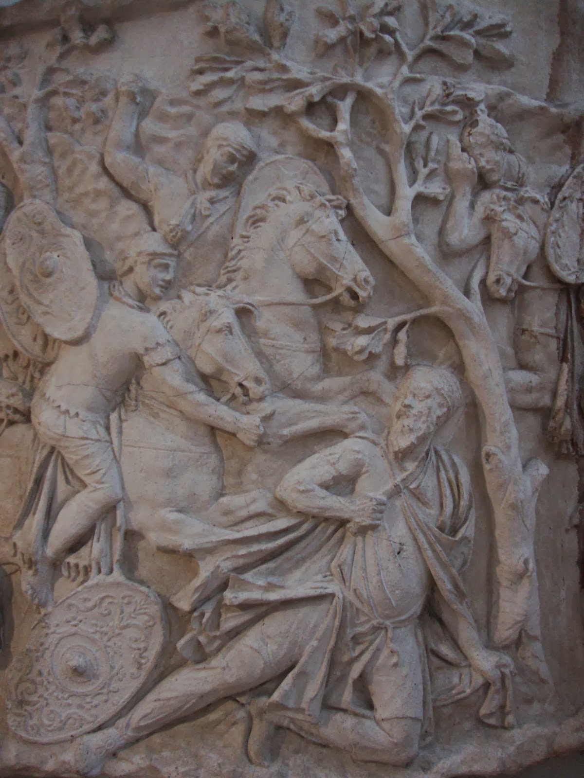 TUDOR PHOTO BLOG: Civilizatia Dacica - Aurul Dacilor,The Gold of Dacia ...