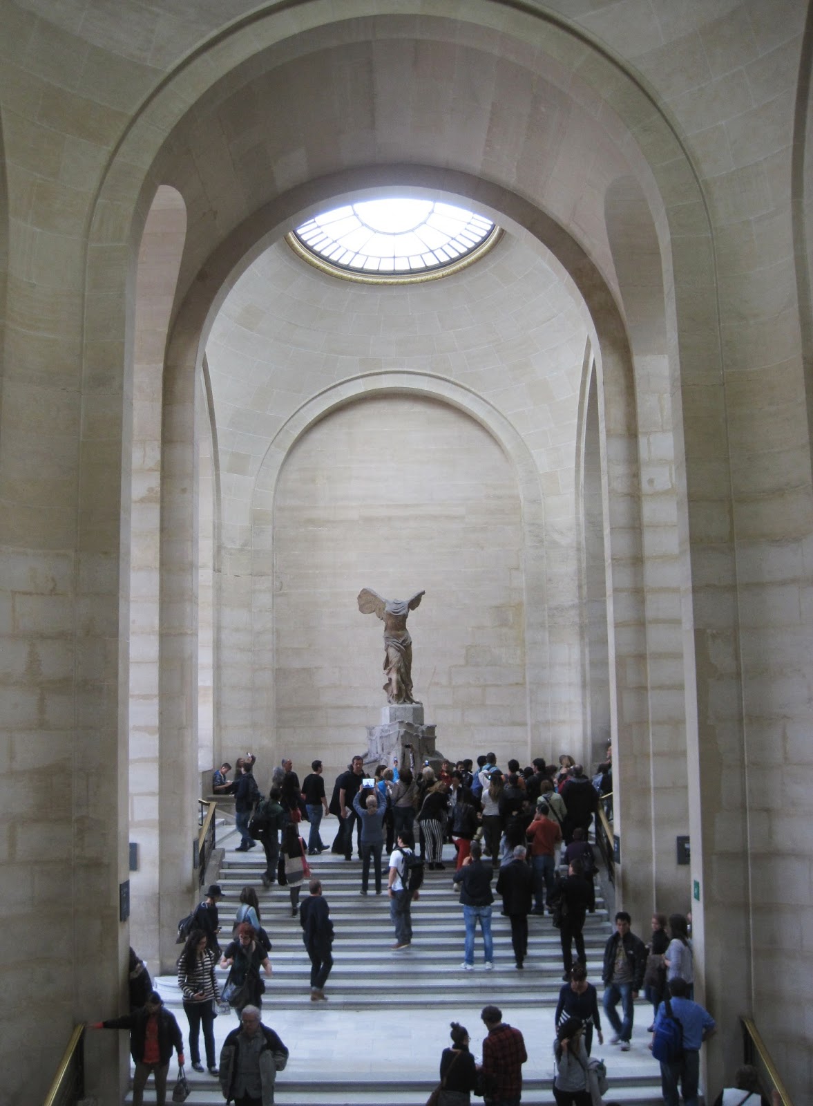 architect design™: Louvre staircases: It's a factor of scale