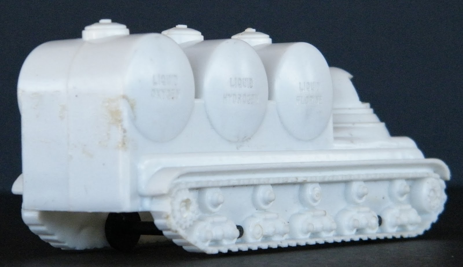 Toys and Stuff: Marx Galaxy Command Playset - Pt 2