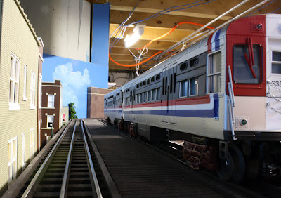 CTA O Scale L Layout: MTH 6200 Bicentennials
