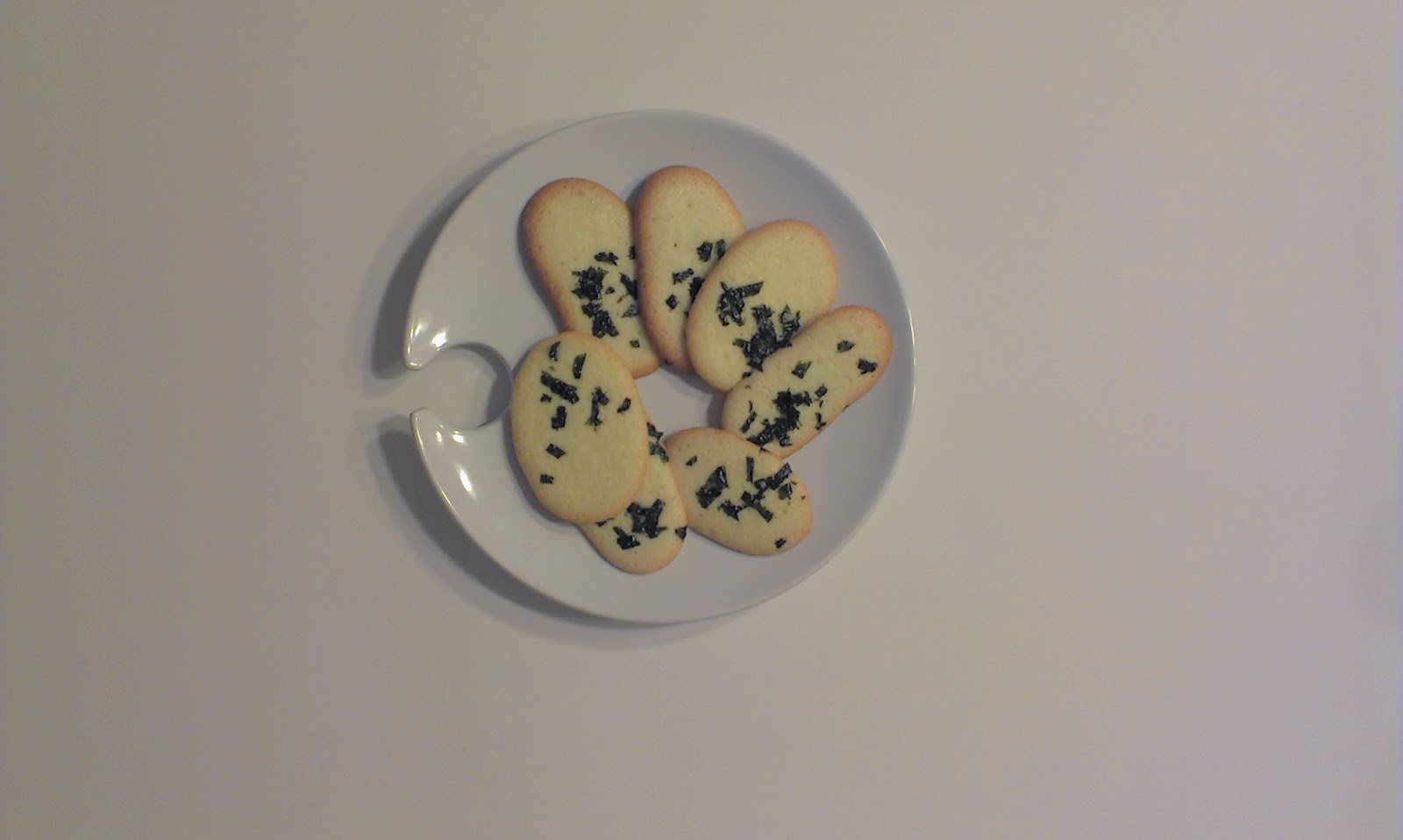 The Happiness Space: I see seaweed cookies.