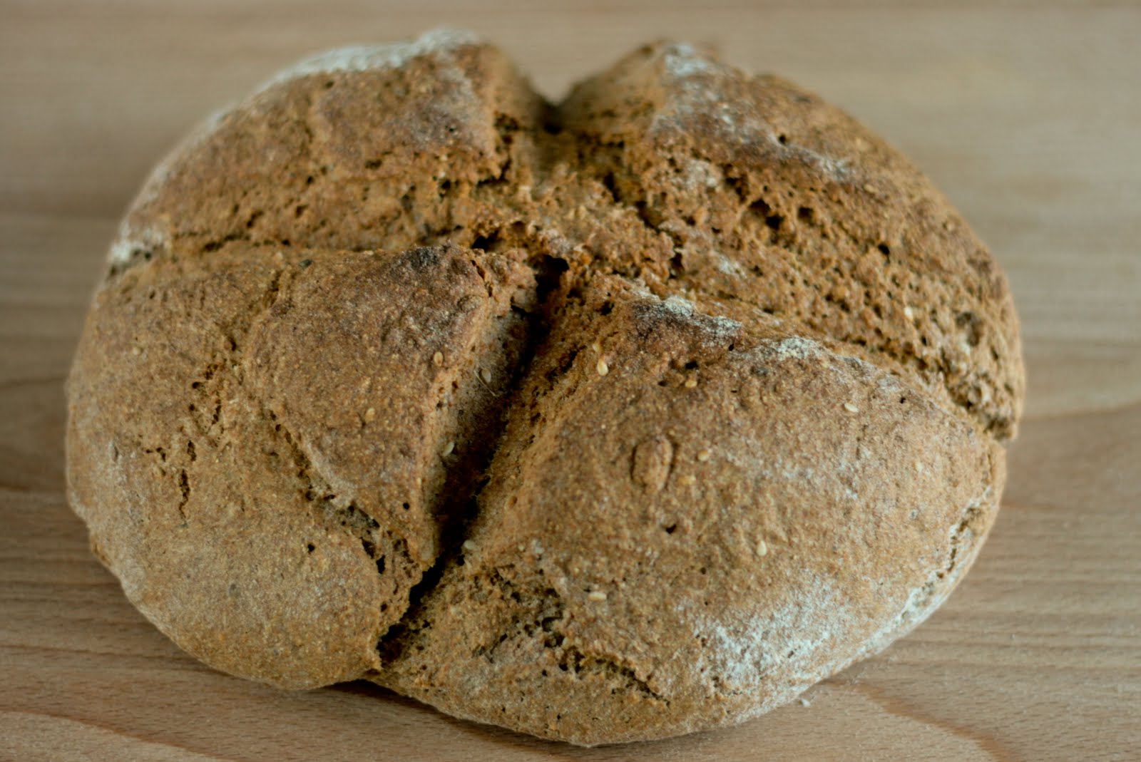 Pirin kruh brez kvasa - Uglašena kuhinja