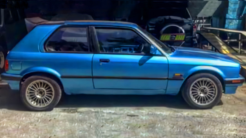 Modifikasi BMW E30 Custom Hatchback