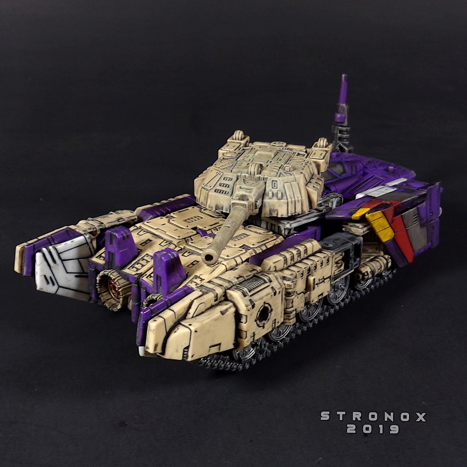 Stronox Custom Figures: March 2019