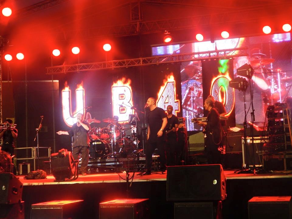 UB40 gets PNG fans groovy - Papua New Guinea Today