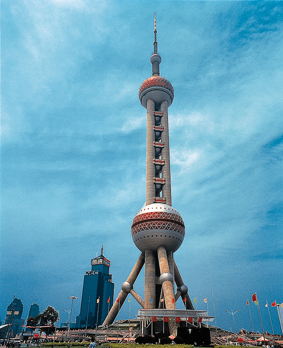 HOME DESIGN SOLUTION: Structural Expression