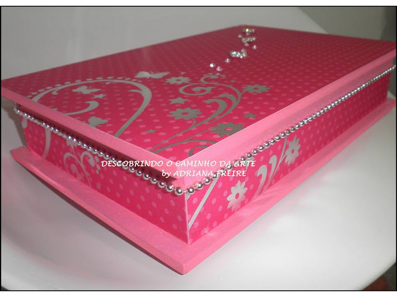 DESCOBRINDO O CAMINHO DA ARTE!: E A FEIRA CONTINUA... MDF E SCRAP