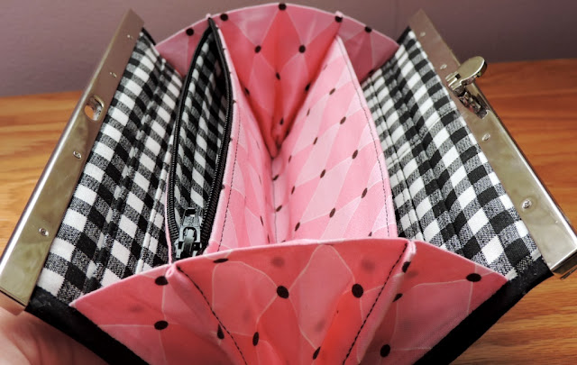 Sweet Bee Buzzings: Wallet Frames