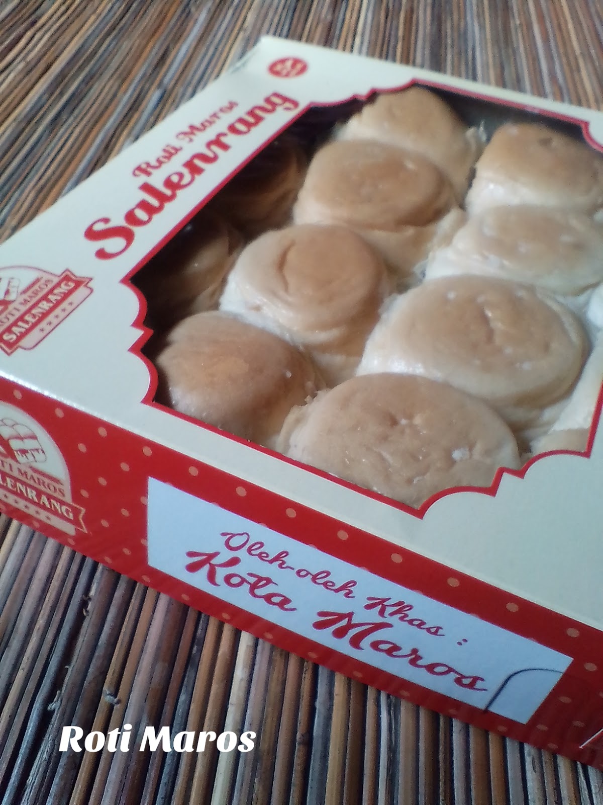 Roti Maros dan Kenangan