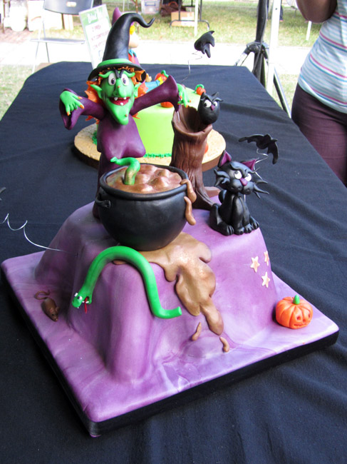 tiavero12: 1º CAKE ALIVE en PORTUGAL-04Sep 2011