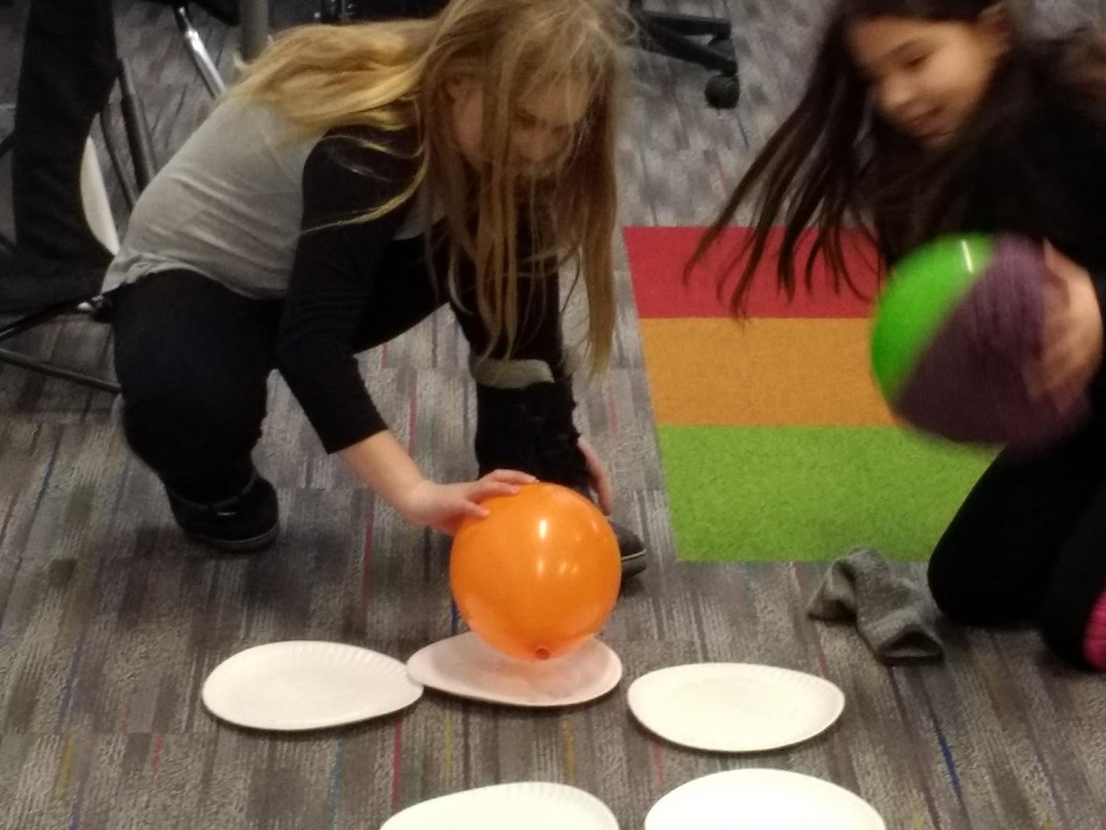 Marek's Fantastic Fourth Grade Class!: STATIC ELECTRICITY
