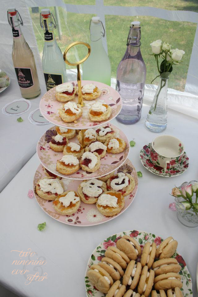 twoninenine & ever after: kitchen tea recaps - the decor