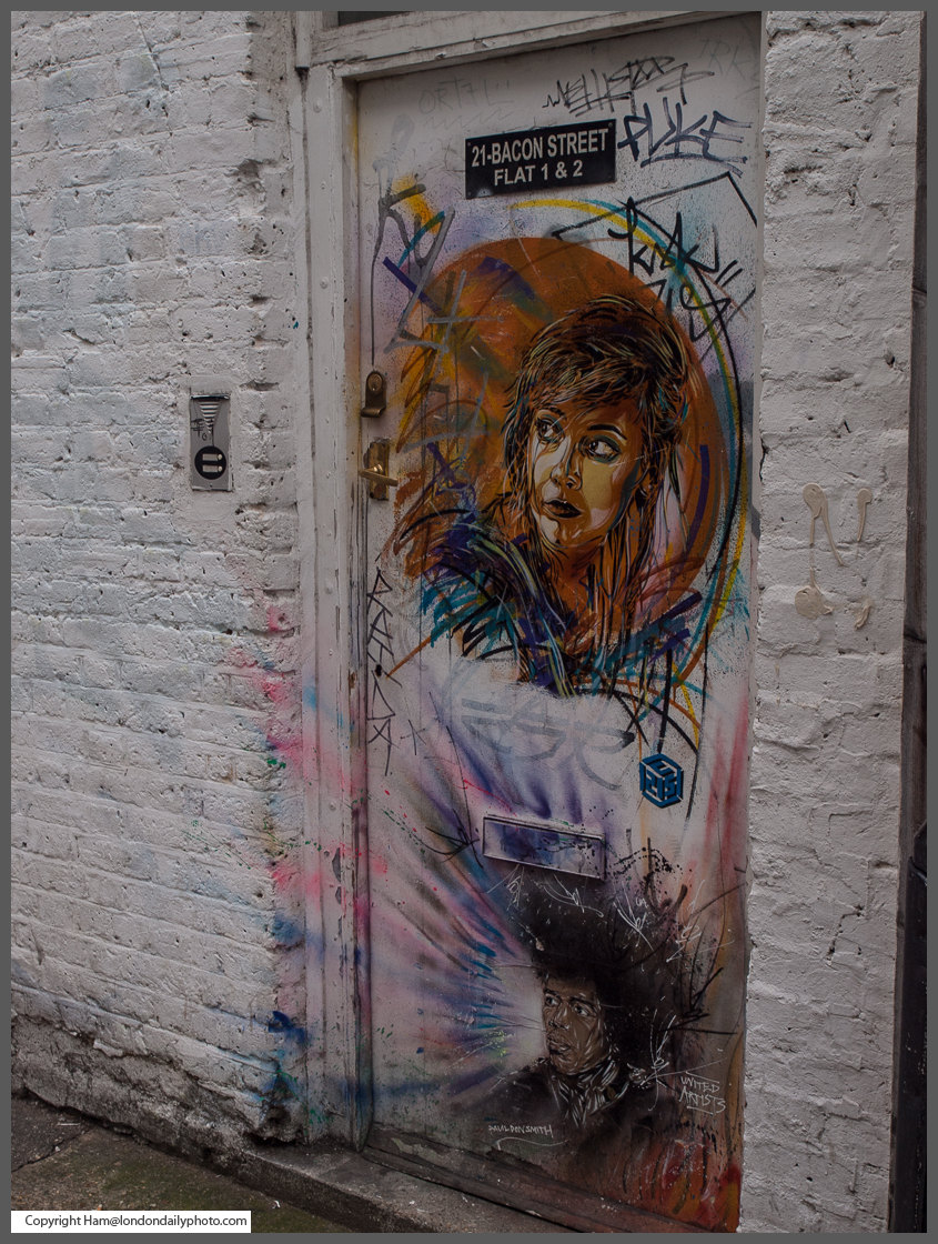 London Daily Photo: Impromptu Art