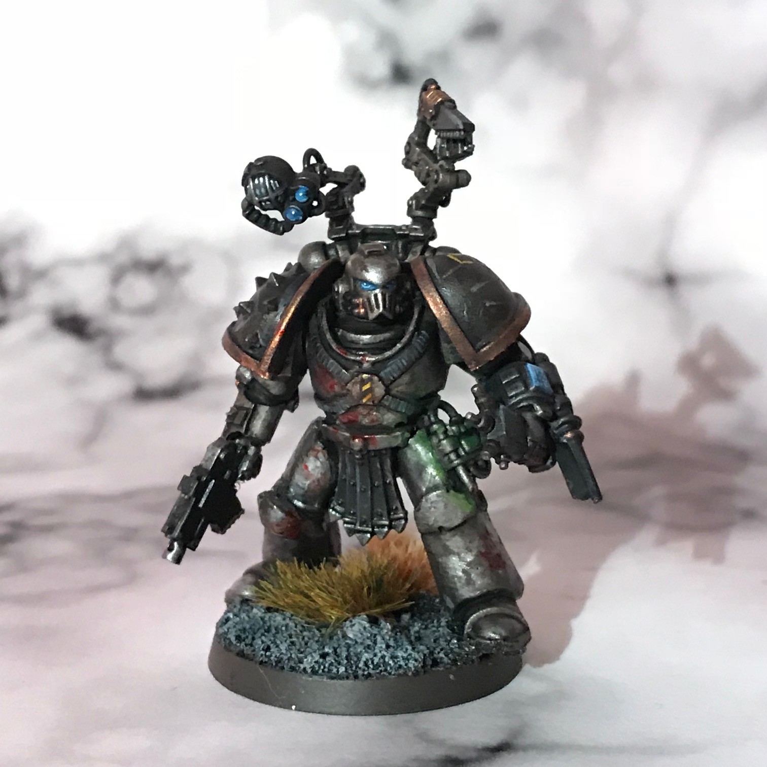 Death of a Rubricist: + Iron Warriors Apothecary