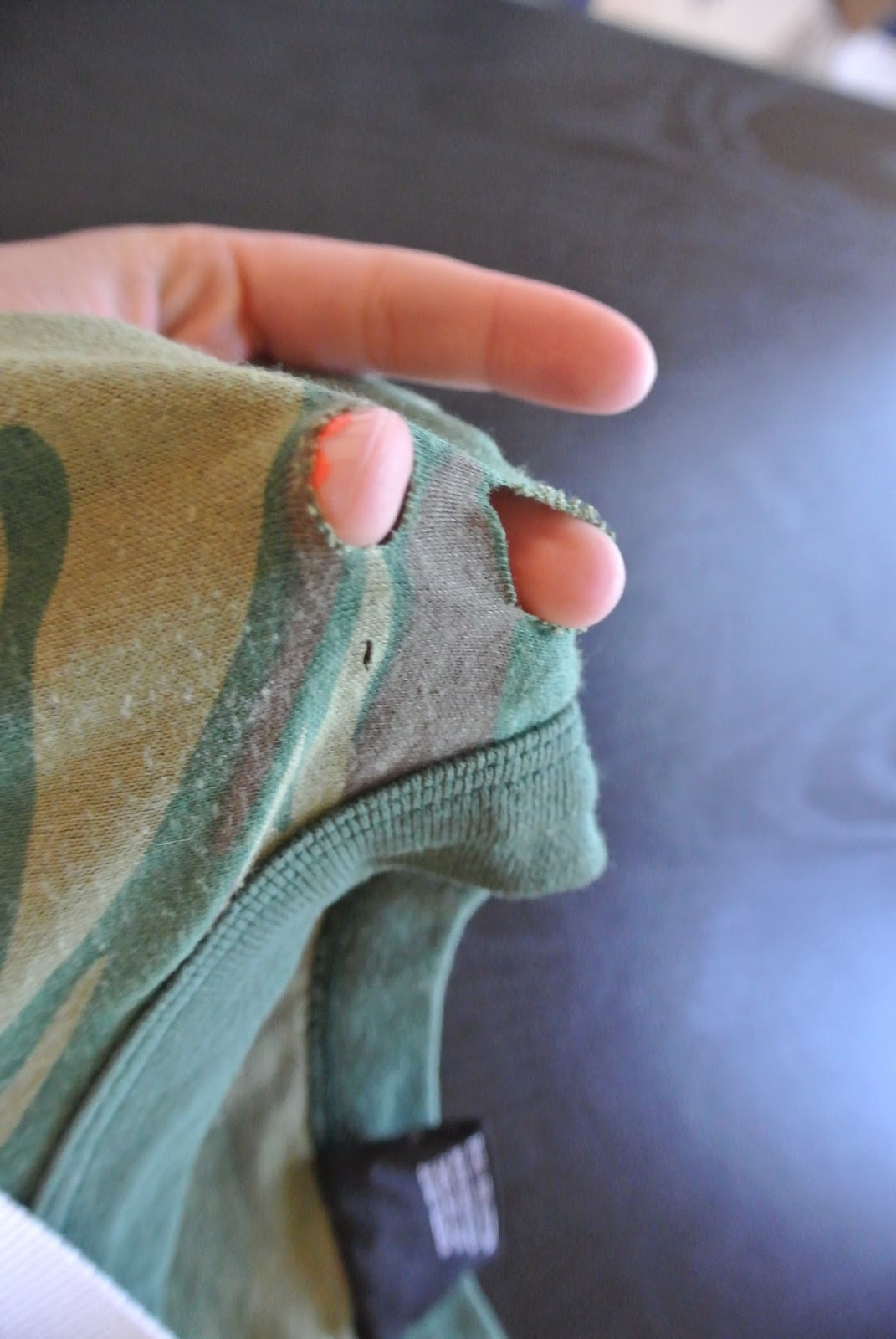 cmb love: DIY muscle tee