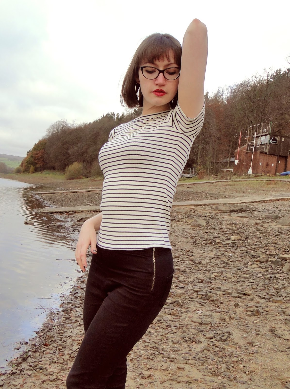 Looks Like I Made It: Gertie Sews Vintage Casual, Pin-Up Sweater