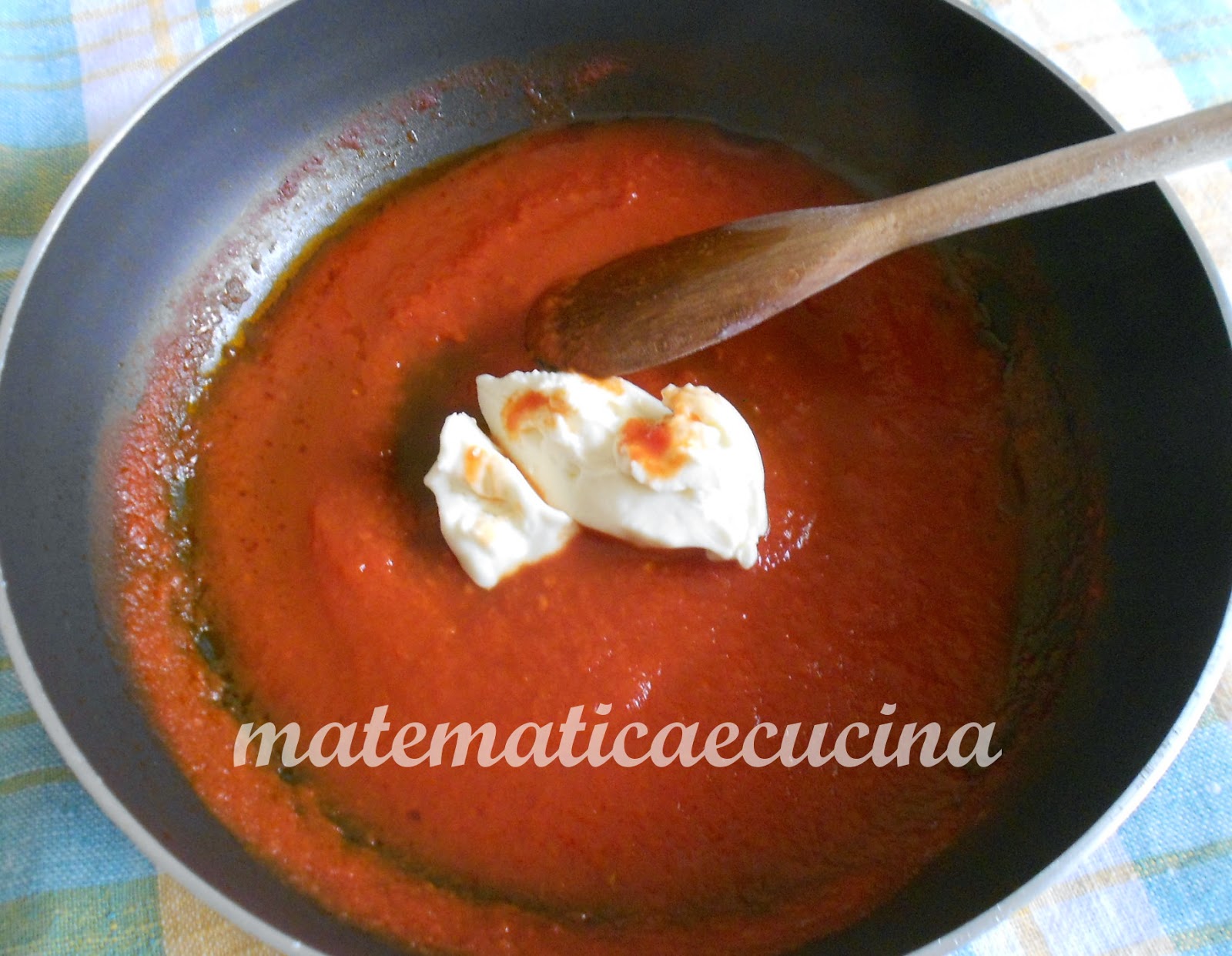 Pasta con Salsa Rosa allo Stracchino da matematicaecucina su ...