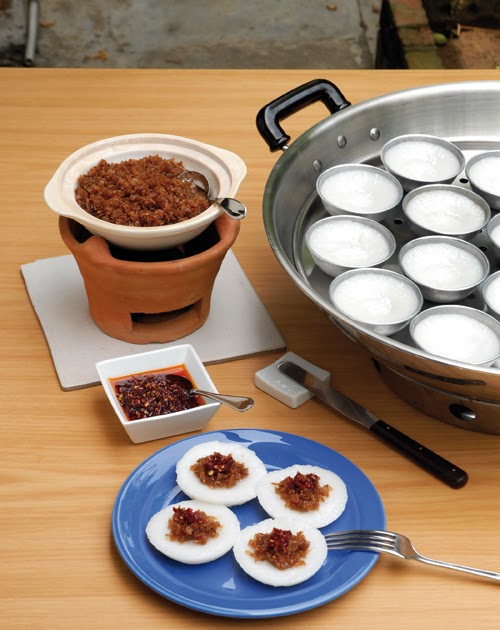 gastronommy.com: An intro to Chwee Kueh, with tips from cookbook author ...