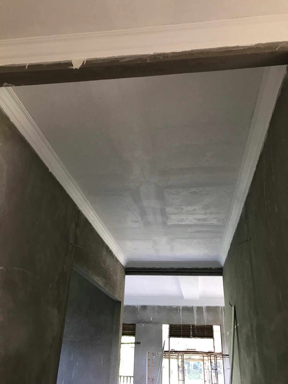 BINA BANGLO IDAMAN: 25. KERJA-KERJA MEMASANG PLASTER SILING (SILING KAPUR)