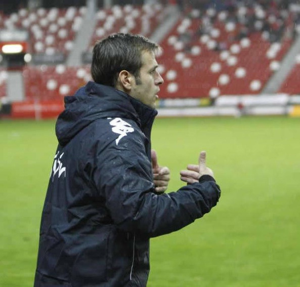 Sporting de Gijón y más: Manolo se va y llega Sandoval