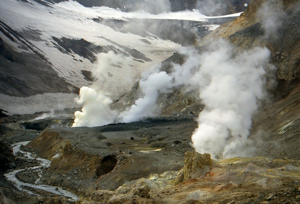 Kegiatan Eksplorasi Geothermal (Panas Bumi) - PetroIndo Kegiatan Eksplorasi Geothermal (Panas Bumi) - PetroIndo