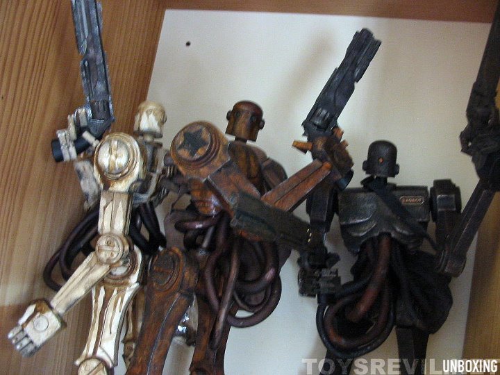 Unboxing Popbots from ThreeA Toys