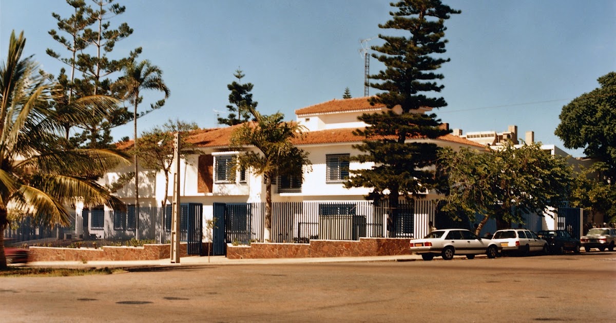 Edifícios da embaixada dos Estados Unidos em Maputo: Av. Kaunda a ...