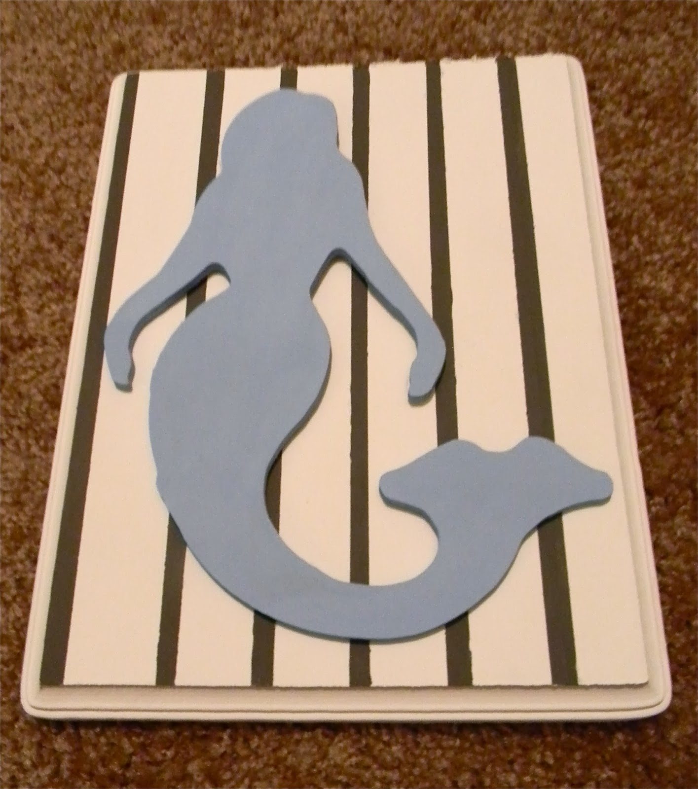 Crafts and Chaos: DIY: Simple Mermaid Decor