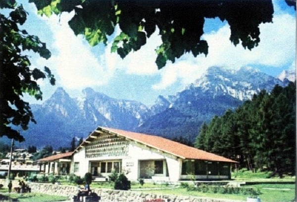 Calator prin Busteni - Primaria Busteni