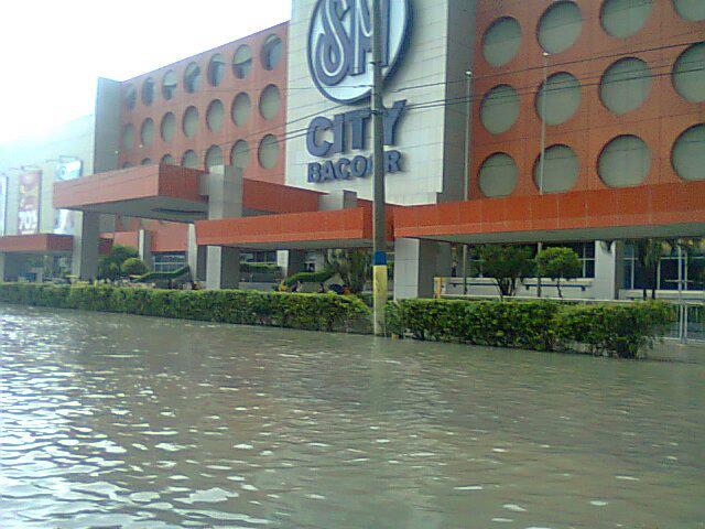 POTTERmoi: IN PICTURES: MONSOON SURGED ON TUESDAY