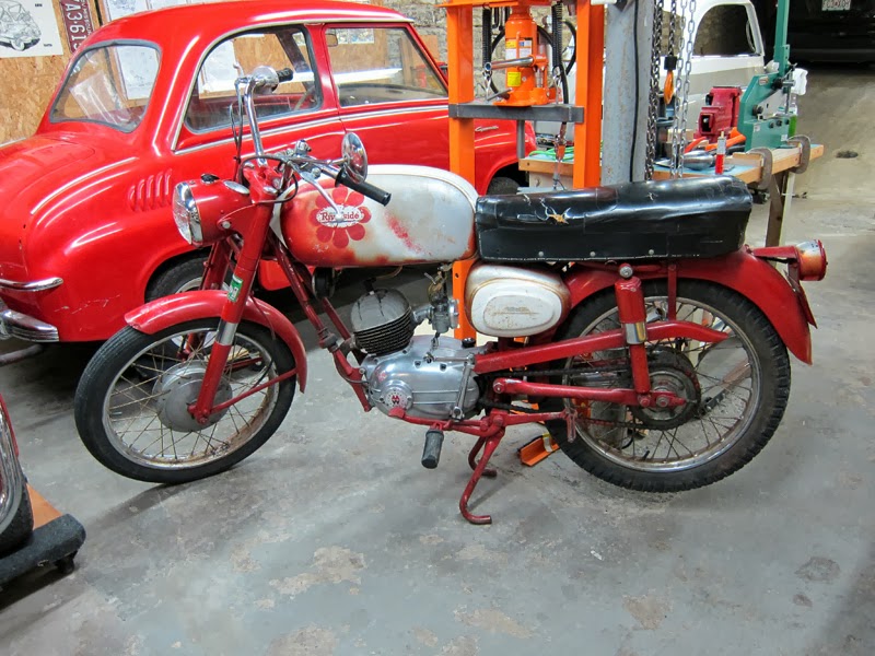 BZ's BMW Isetta 300's: 1967 Wards Riverside 125 (Benelli Cobra)