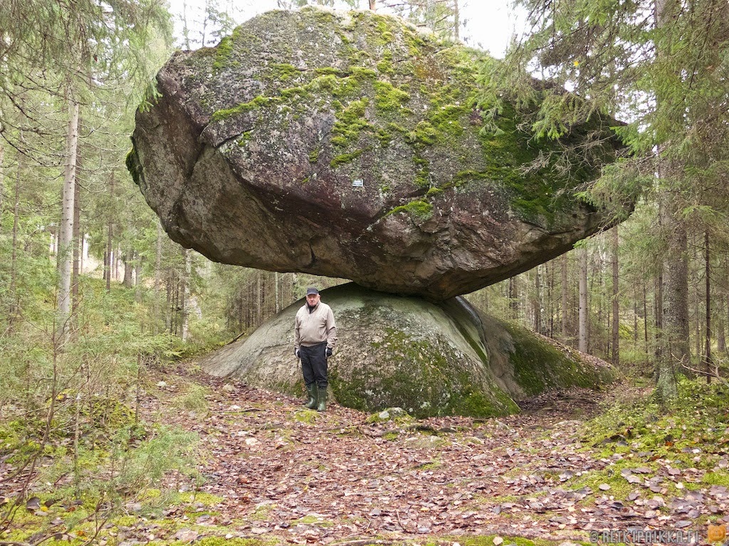 UNBELEIVABLE BALANCING ROCK IN FINLAND ~ MYSTERIOUS UNIVERSE