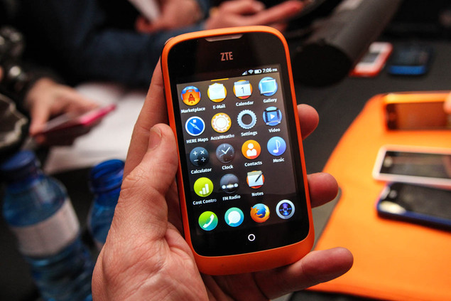 Smartphones Baru Berbasis Firefox OS - Shabri Prayogi