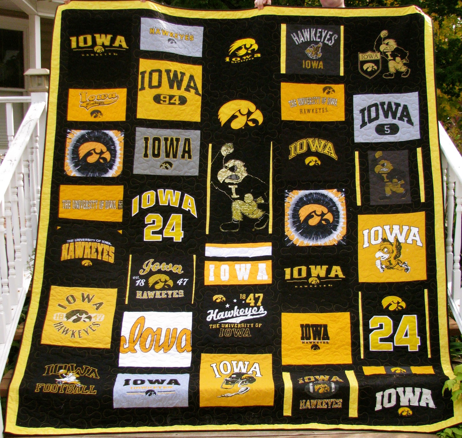 Red Star Quilts: Iowa Hawkeyes!