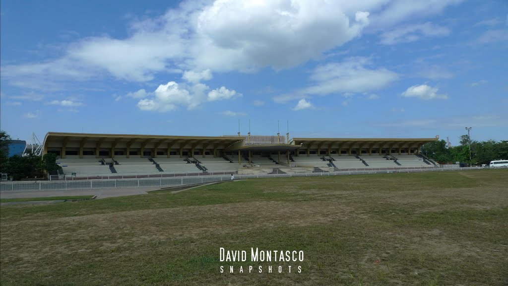 Metro Manila Roadway Tablet: Burnham Green