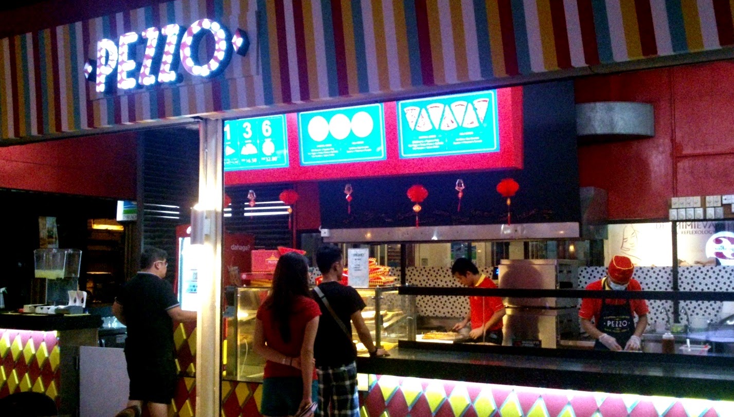 kEv!n: Pezzo @ Gaya Street, KK