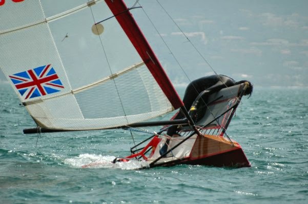 Auto Foil Car Wrapping Technology: Sail Foil